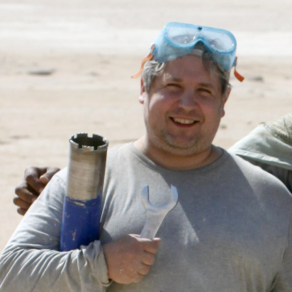 Dr Simon Davis - John Lab